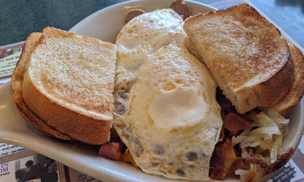 Bay Family Restaurant | The Green Bay Guy